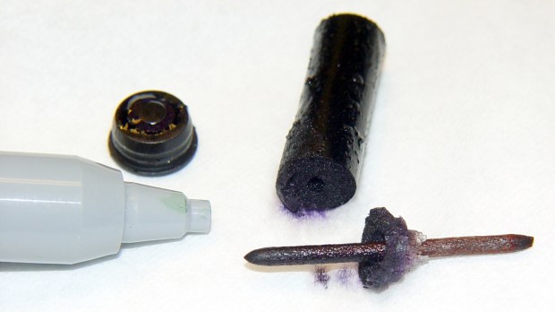 HP 7475A Plotter: Zombie Pens – The Smell of Molten Projects in the Morning