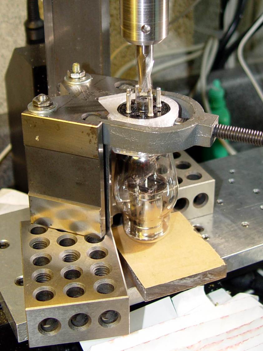 Improved Octal Tube Base Clamp – The Smell of Molten Projects in the ...