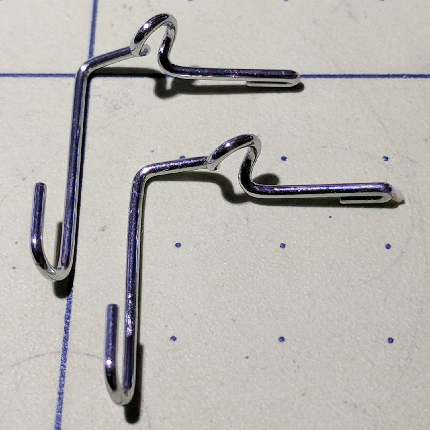 Juki TL-2010Q Sewing Machine: Thread Guide – The Smell of Molten ...