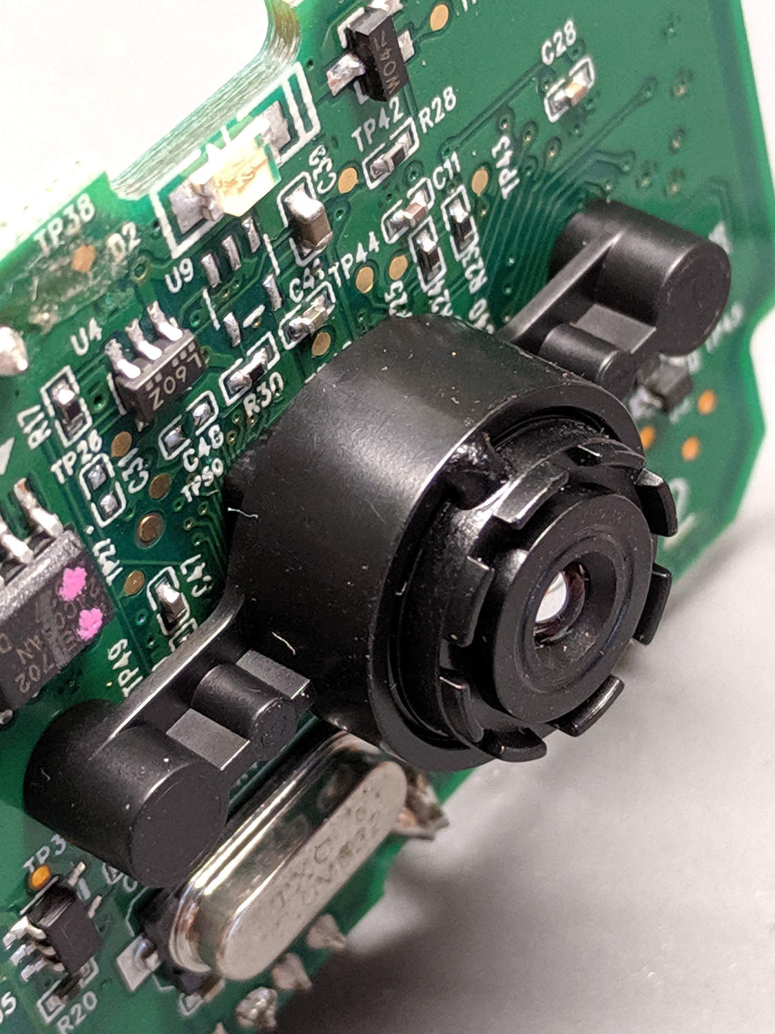 Logitech “QuickCam Pro 5000” Ball Camera Disassembly – The Smell of ...