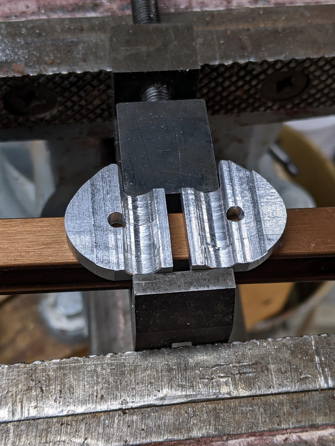 Magnifying Desk Lamp Pivot Clamp: One More – The Smell of Molten ...