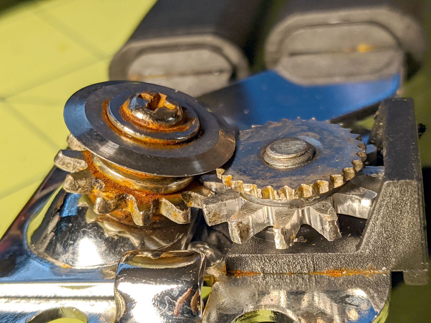 Can Opener Re-Gearing – The Smell of Molten Projects in the Morning