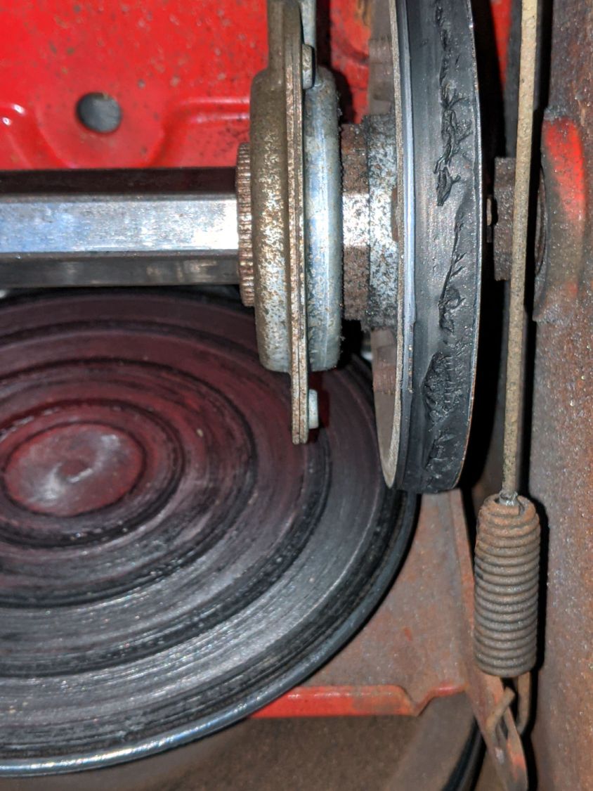 MTD Snowthrower: Friction Wheel Tire Replacement – The Smell of Molten ...