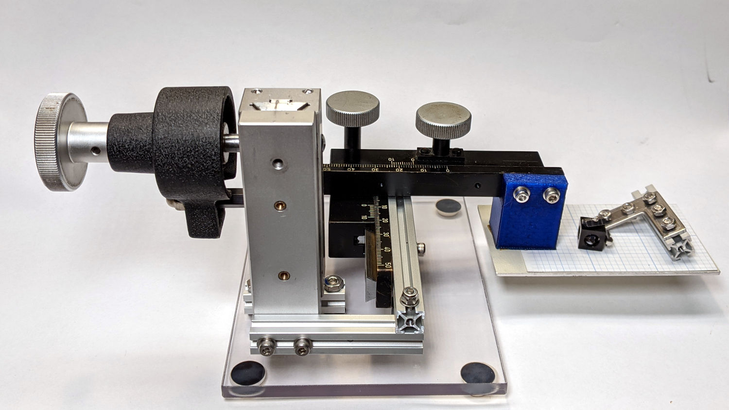 Microscope Stage Positioner: Rigid MakerBeam Edition – The Smell of ...