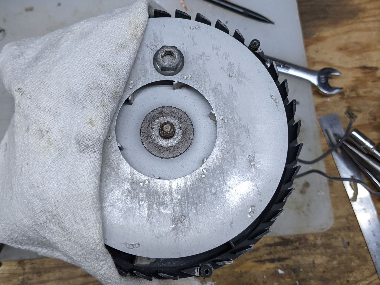 Shopvac QSP Motor Commutator Cleaning – The Smell of Molten Projects in ...