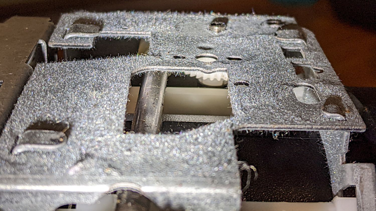 Kodak 750H Slide Projector: Tin Whiskers! – The Smell of Molten ...