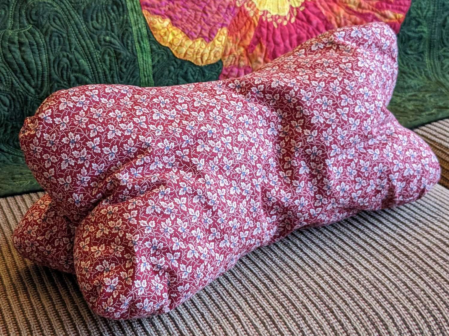 Dogbone Pillow Pattern – The Smell of Molten Projects in the Morning