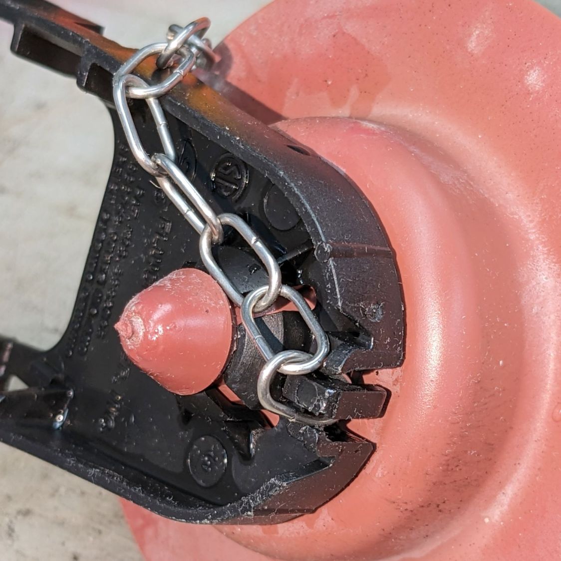 Toilet Flush Valve Re-chaining – The Smell of Molten Projects in the ...