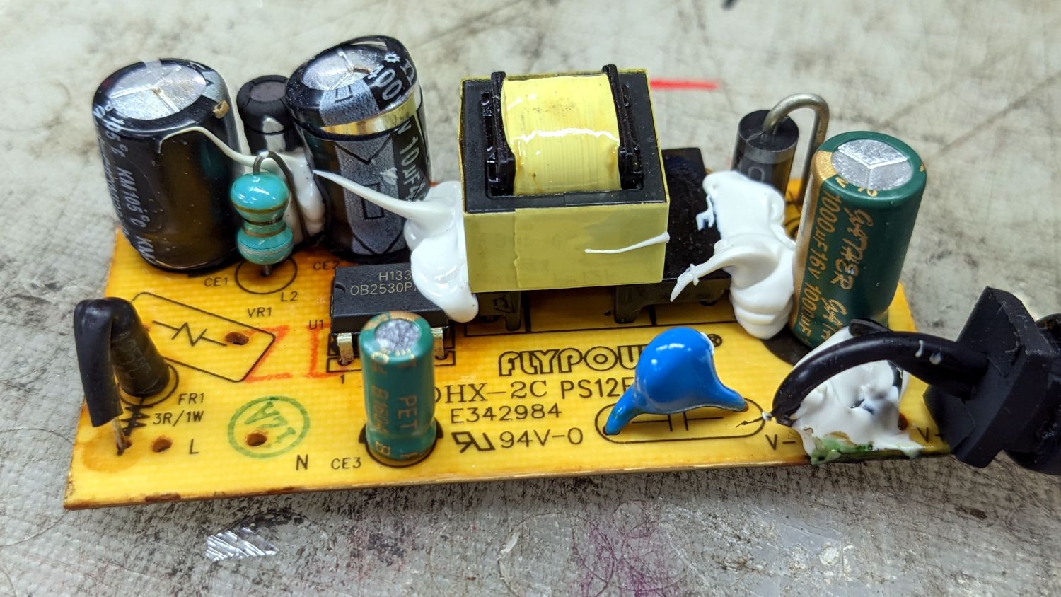 Flypower Wall Wart: FAIL – The Smell of Molten Projects in the Morning