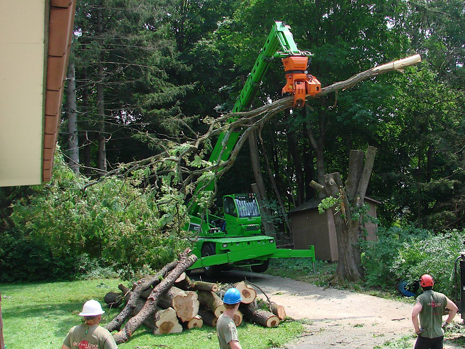 Tree Work: Merlo Roto with Treecracker – The Smell of Molten Projects ...