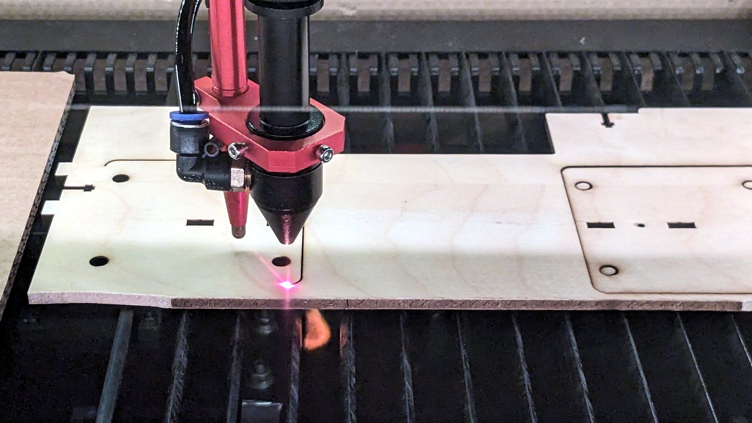 Laser Cutter: Improved Tube Support Pads – The Smell of Molten Projects ...