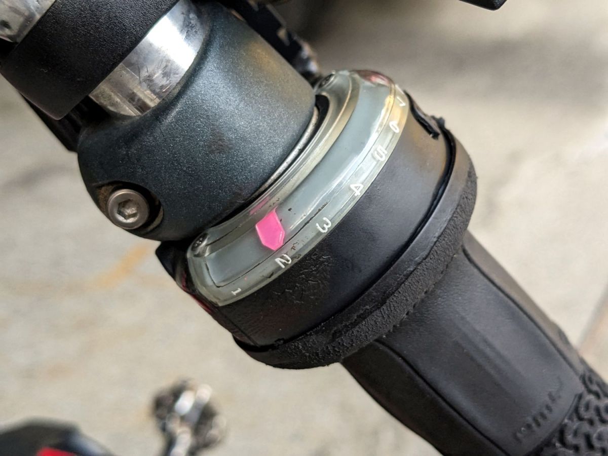 Tour Easy: Another SRAM Grip Shift Indicator – The Smell of Molten ...
