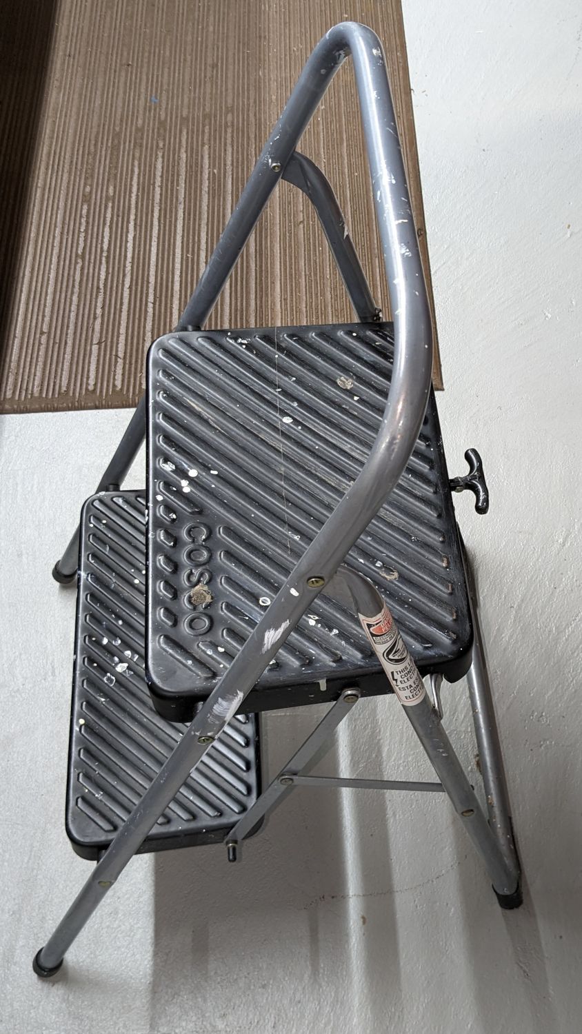 Folding Step Stool Handle Repair – The Smell of Molten Projects in the ...