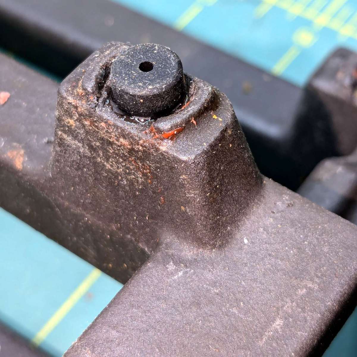 Samsung Range Grate Feet – The Smell of Molten Projects in the Morning