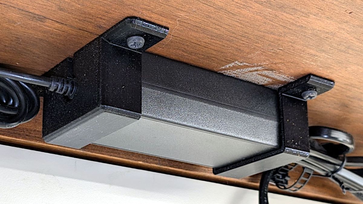 Under-cabinet LED Light Brick Mounts – The Smell of Molten Projects in ...