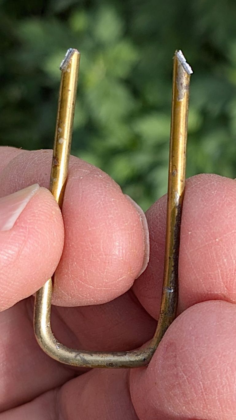 Improvised Garden Gate Latch Staple – The Smell of Molten Projects in ...