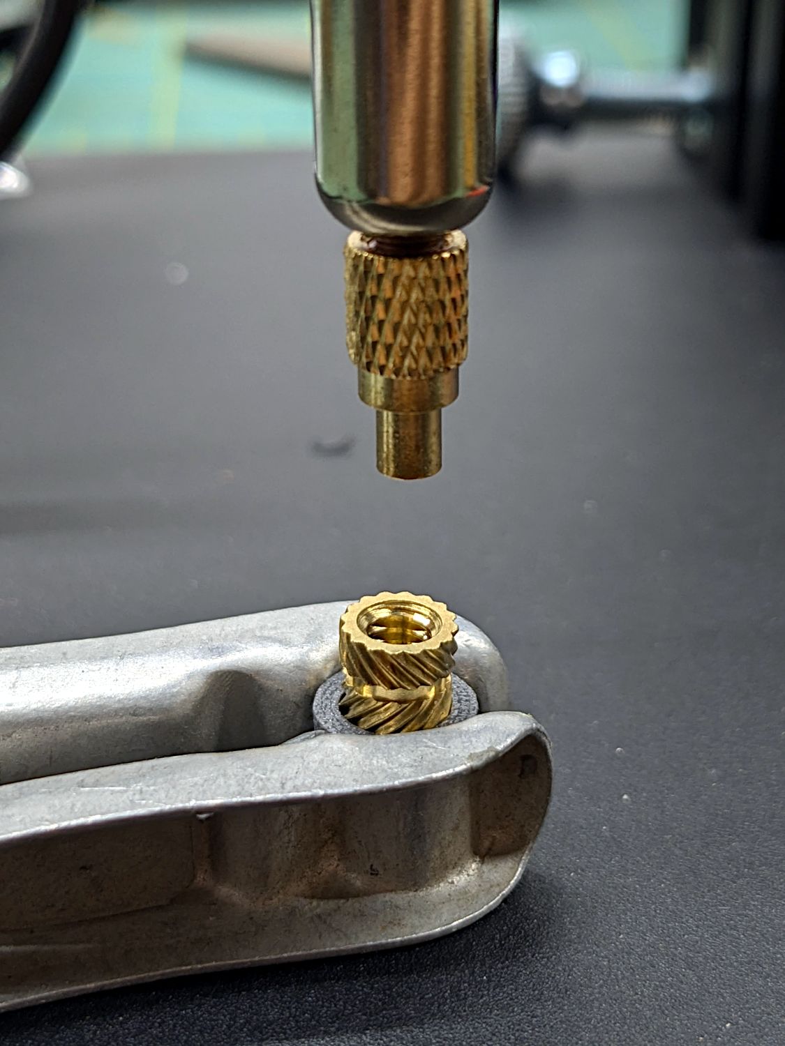 Ceiling Lamp Nuts – The Smell of Molten Projects in the Morning