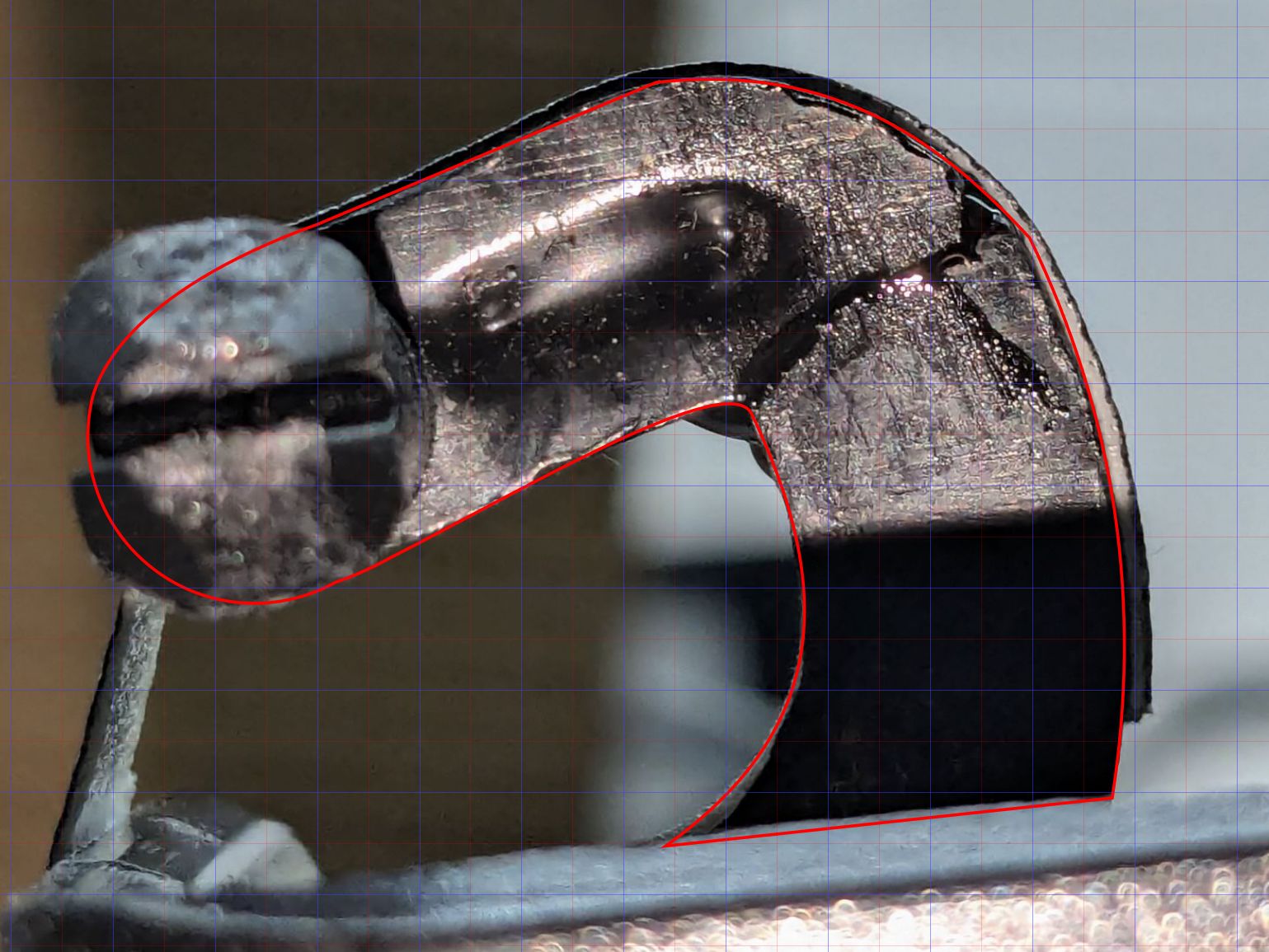 Humidifier Lid Hinges – The Smell of Molten Projects in the Morning