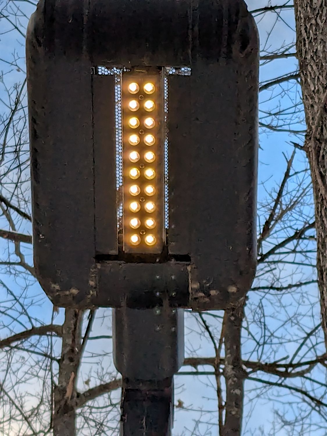 Old Silvermine Place: LED Streetlights – The Smell of Molten Projects ...