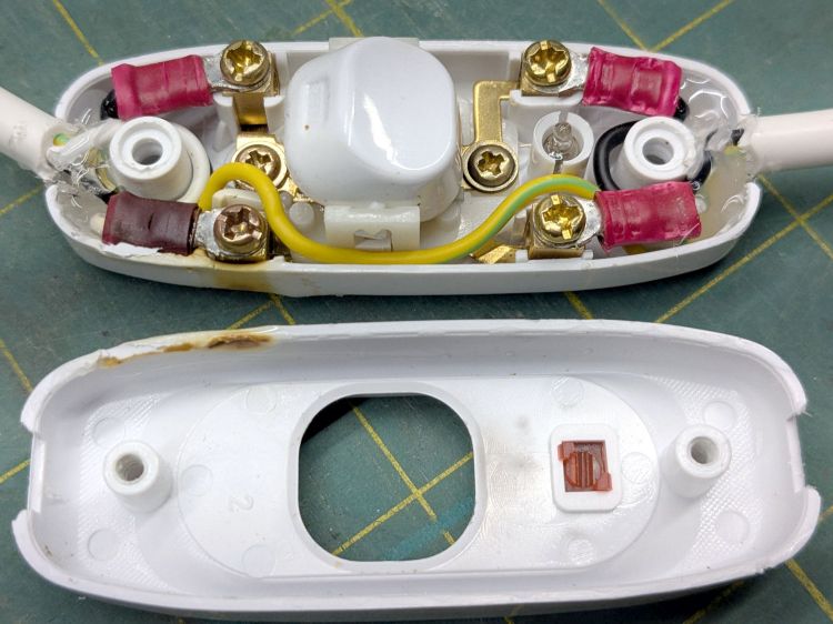 Inline Switch FAIL – The Smell of Molten Projects in the Morning